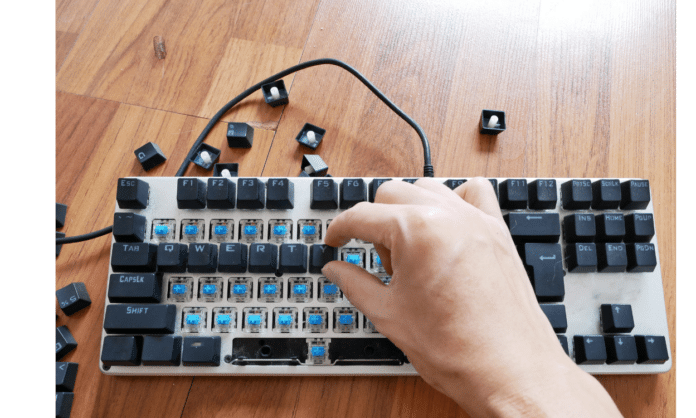 How to Take Keys Off a Mechanical Keyboard at Home